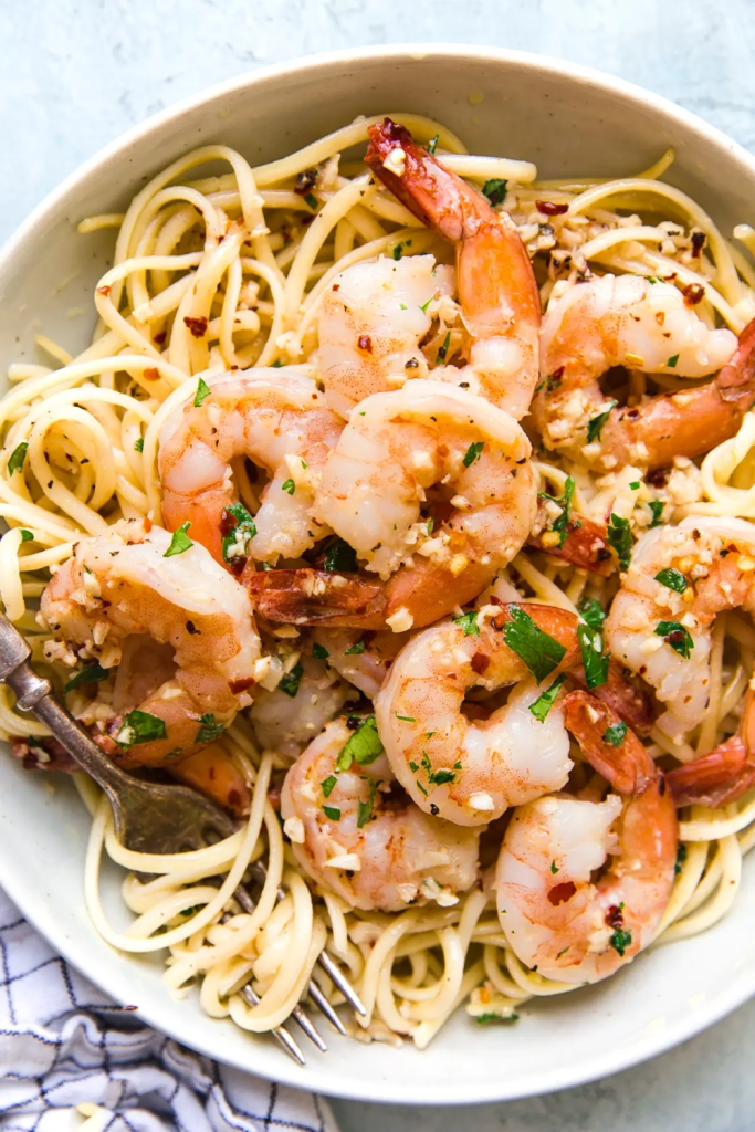 Easy Garlic Shrimp Pasta: Quick & Nutritious